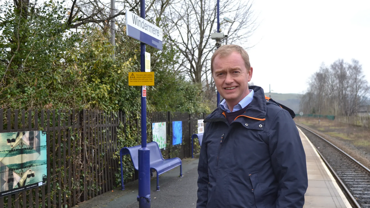 MP meets with rail bosses to make the case for Lakes Line upgrades ...