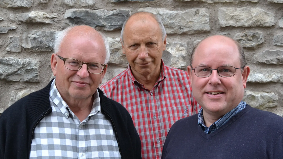 Farron thanks councillor for service to community - Westmorland ...